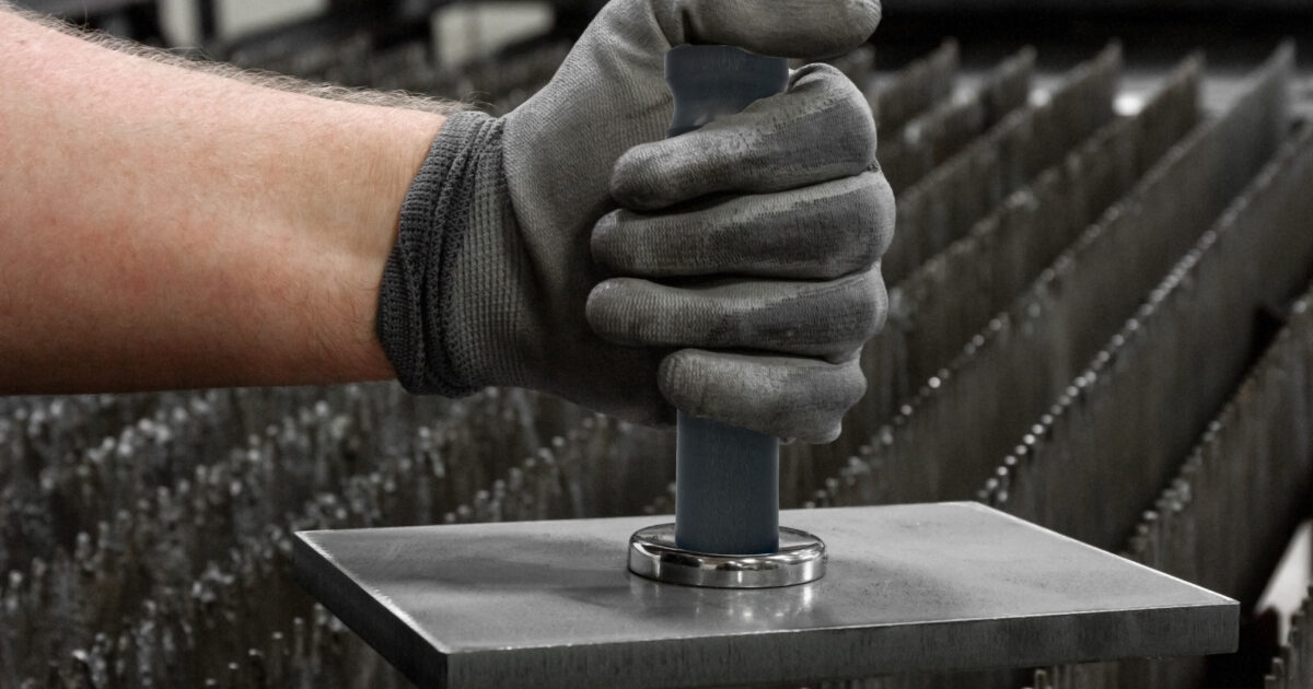 Efficient Retrieval Tools by IMI | Industrial Magnetics, Inc.